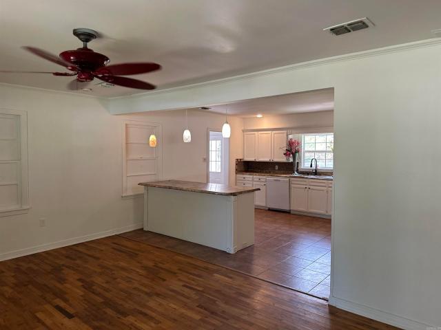 2609 Walnut Drive