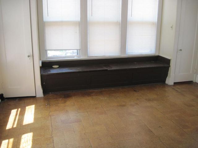 2609 11 N. Maryland Ave. 4 Bedroom Apartment for Rent at 2609 N Maryland Ave, Milwaukee, WI 53211 Murray Hill