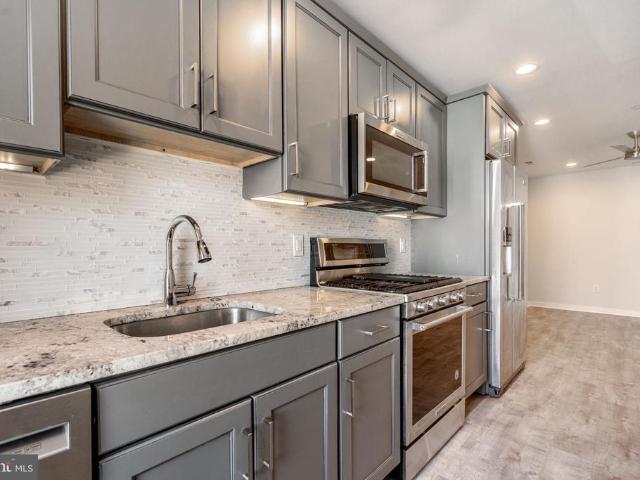 2609 11 Federal Street