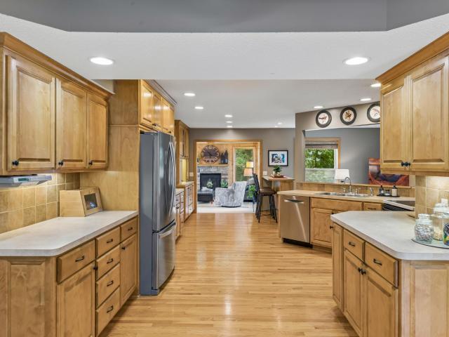 2609 91st Crescent N