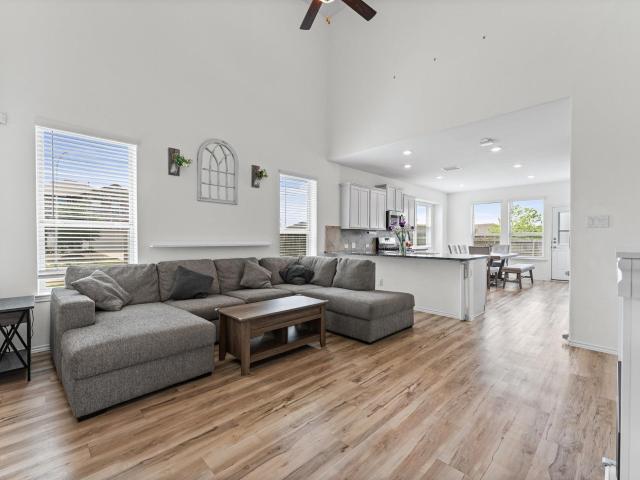 26003 Amber Pearl Drive