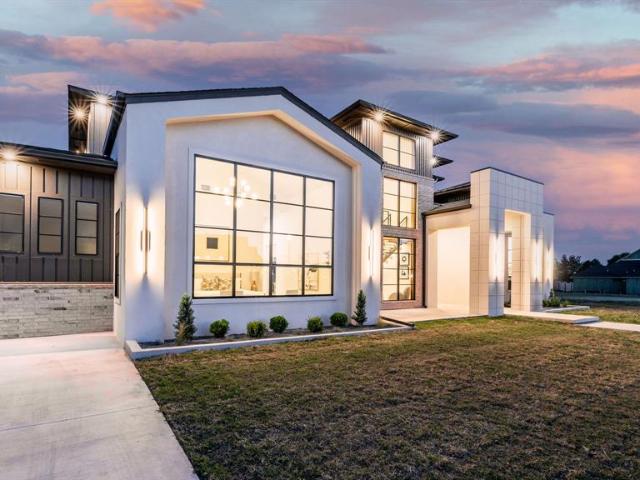 2600 Majestic Way