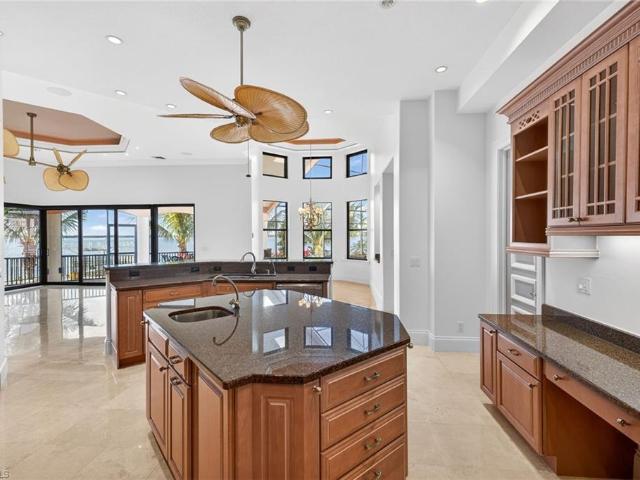 2600 McGregor Blvd, Fort Myers, FL 33901 | MLS #226005