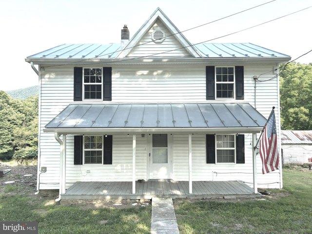 2600 Middle Cove Rd, Mathias, WV 26812