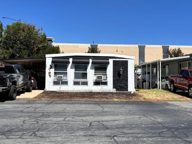 2600 N Hill Field Rd Trlr 131, Layton, UT 84041