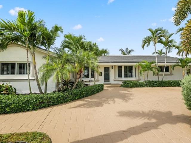 2600 NE 43rd St, Lighthouse Point, FL 33064