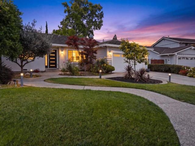 2600 Neves Court