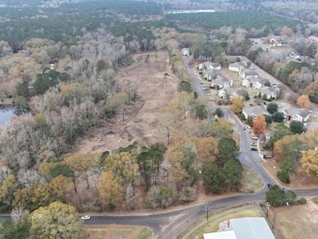 2600 Old Amy Rd, Laurel, MS 39440