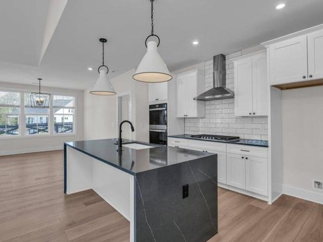 2600 Butlers Green Cir Unit 10, Chattanooga, TN 37421