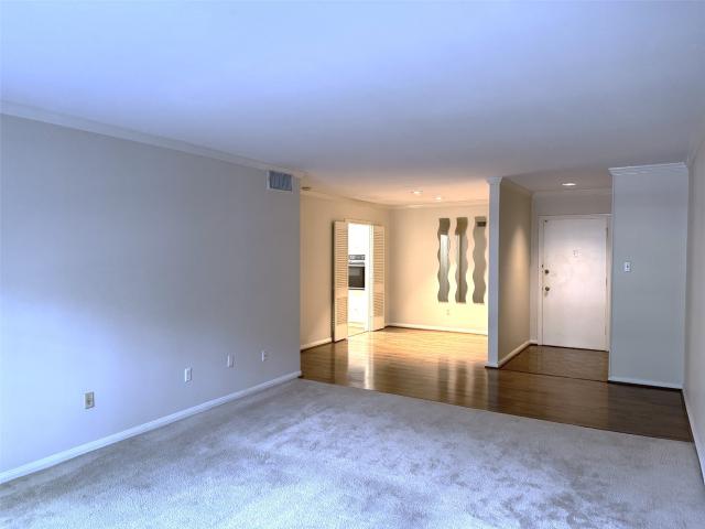 2600 Bellefontaine, Unit A18, Houston, TX 77025 | MLS #17585