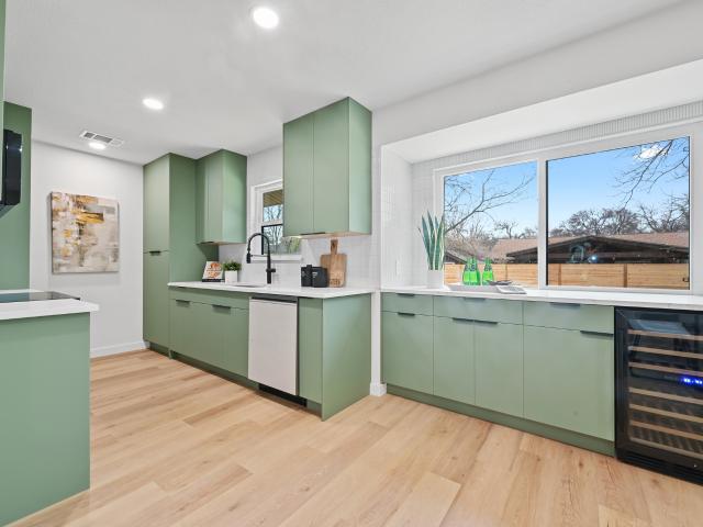2600 Berkett Dr, Austin, TX 78745 | Compass