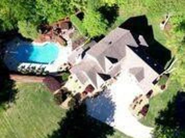 2600 Brown Ridge Ln, Hixson, TN 37343