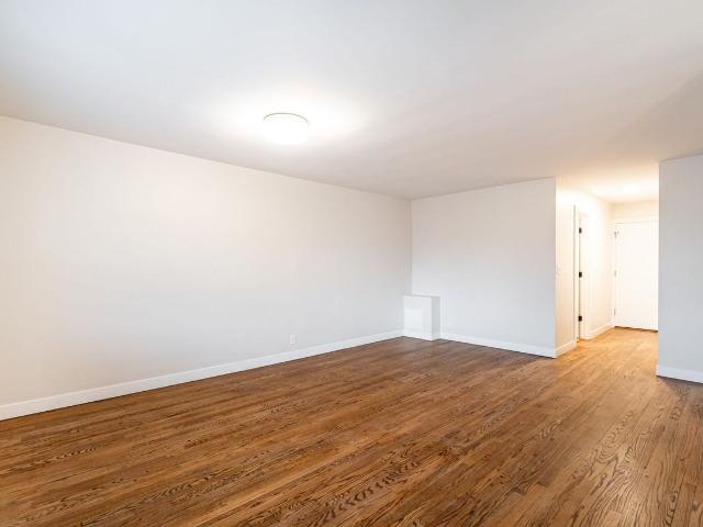 2600 E Kenwood Blvd 1 Bedroom Apartment for Rent at 2600 E Kenwood Blvd, Milwaukee, WI 53211 Downer Woods