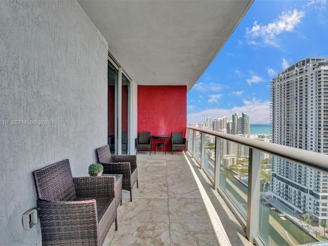 2600 E Hallandale Beach Blvd #T3201, Hallandale Beach, US, FL