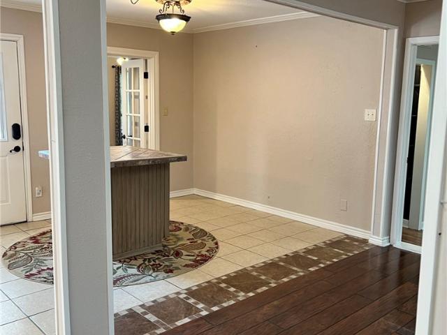 2600 E Villa Maria Road