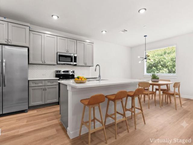 2600 Gattis School Rd # 301 504