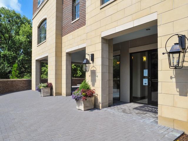 2600 Highland Avenue # 502