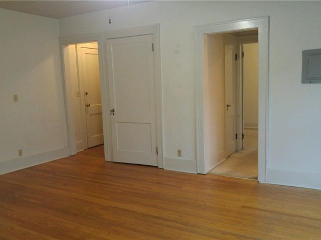 2600 James Street # 22