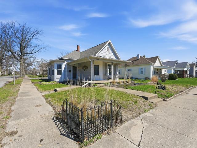 2600 Kossuth Street