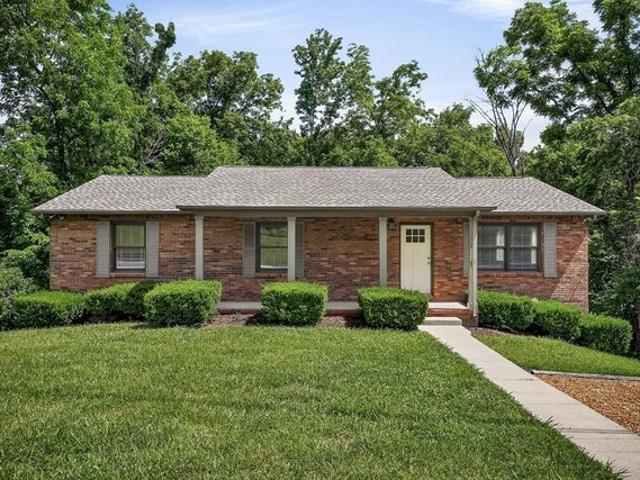 2600 Lake Valley Dr, Cookeville, TN 38506