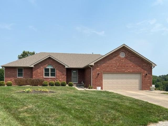 2600 Laurelwood Dr, Martinsville, IN 46151