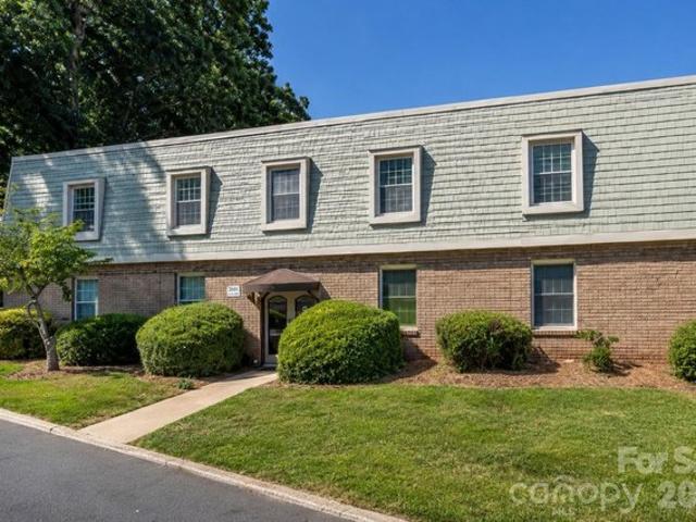 2600 Park Rd Apt C, Charlotte, NC 28209
