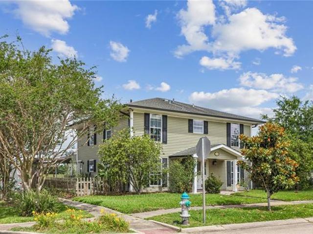 2600 Pirate Dr, Chalmette, LA 70043 | MLS #2554