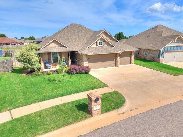 2600 Stanley Station St, Yukon, OK 73099