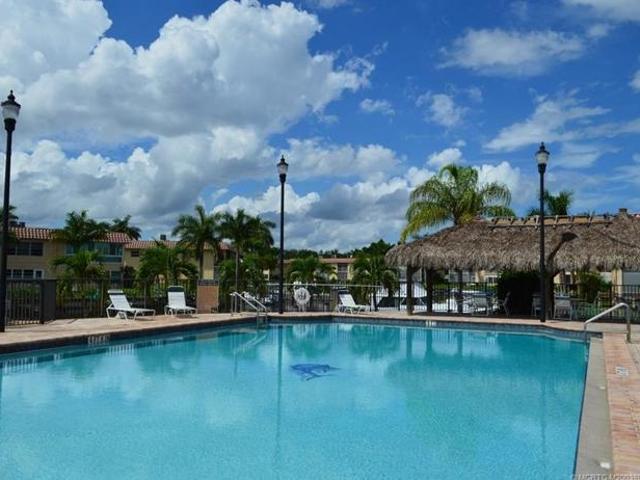 2600 S Kanner Hwy #Y9, Stuart, FL 34994