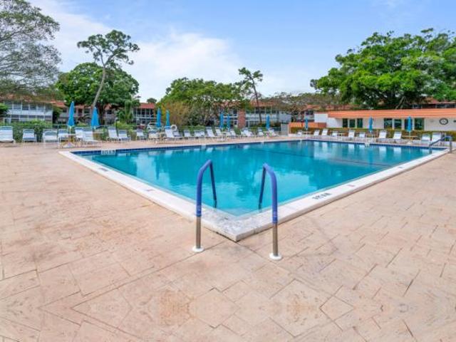 2600 SE Ocean Blvd #8, Stuart, FL 34996