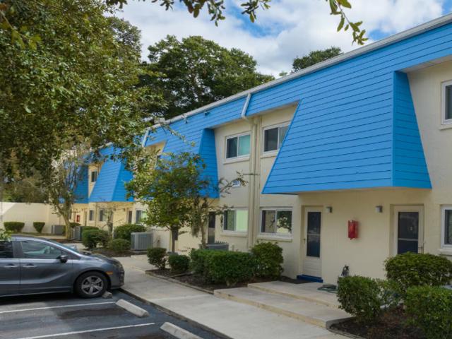 2600 Trollie LLC dba Trollie Lane Apartments 1 Bedroom Apartment for Rent at 2600 Trollie Ln, Jacksonville, FL 32211 Lake Lucina