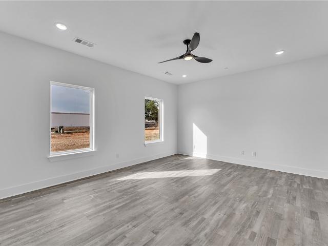 2600 W Bonnie Lane