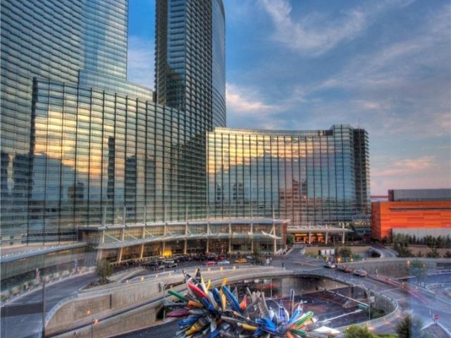 2600 W Harmon Avenue 16046