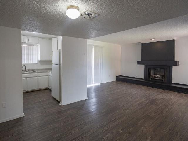 2600 W I 240 Service Road 1 Bedroom Apartment for Rent at 2600 W I 240 Service Rd, Oklahoma City, OK 73159 Hillcrest