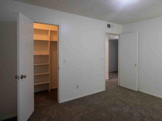 2600 W I 240 Service Road 2 Bedroom Apartment for Rent at 2600 W I 240 Service Rd, Oklahoma City, OK 73159 Hillcrest