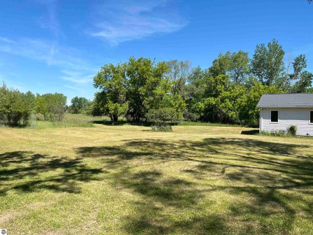 2600 W Schmeid Road