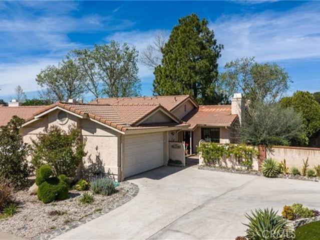 26013 Palomita Dr, Valencia, CA 91355