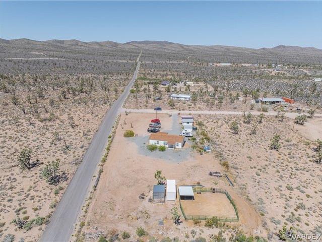26012 N Hummingbird Ln, Meadview, AZ 86444