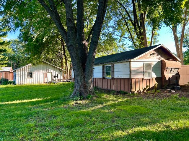 26014 W Catfish Drive