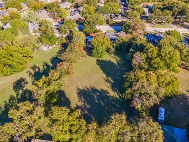 2601 Murphy Dr, Bedford, TX 76021