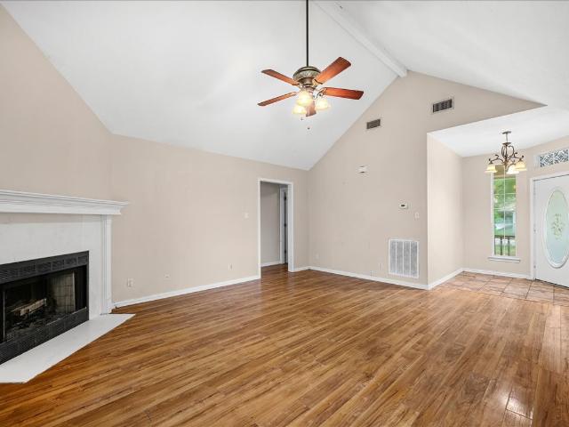 2601 Oakwood Drive