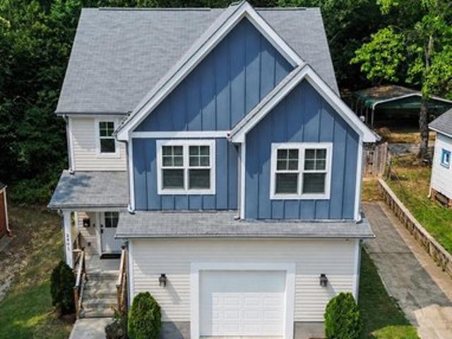 2601 Ashe St, Durham, NC 27703