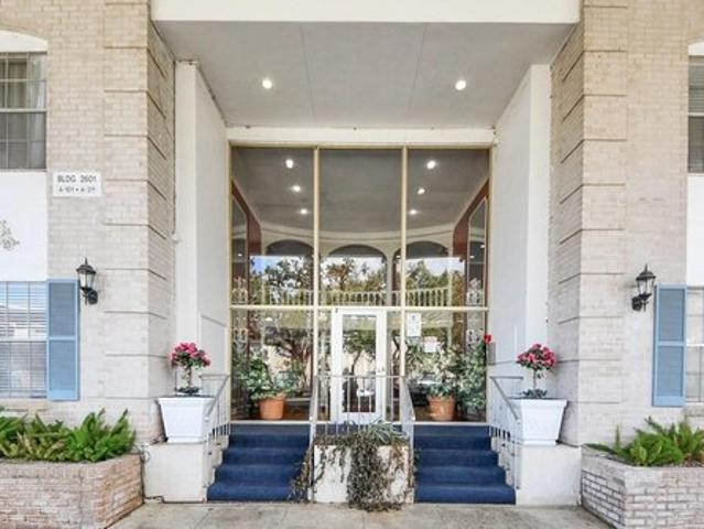 2601 Bellefontaine St Apt B219, Houston, TX 77025
