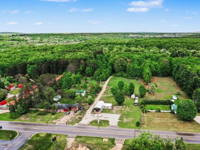 2601 Benzie Highway
