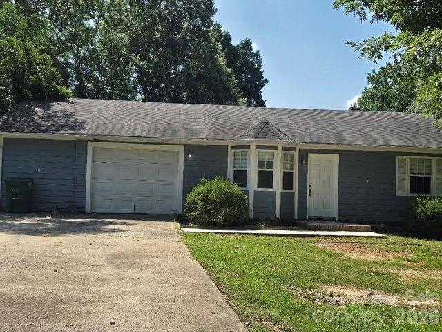 2601 Briar Trail Ct, Matthews, NC 28104