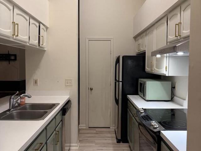 2601 Camelback Lane # 12