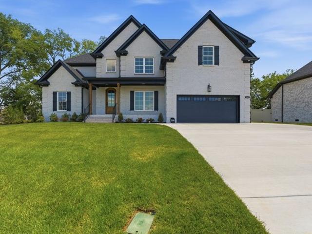 2601 Colleen Dr, Murfreesboro, TN 37128