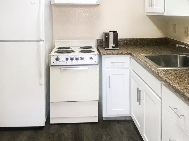 2601 Delano Ave