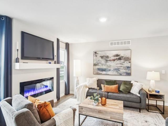2601 E 50th Court