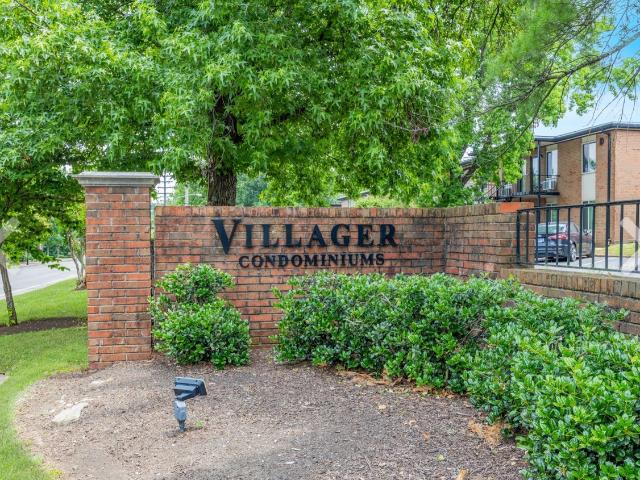 2601 Hillsboro Pike, Unit I3, Nashville, TN 37212 | MLS #3132 | Compass